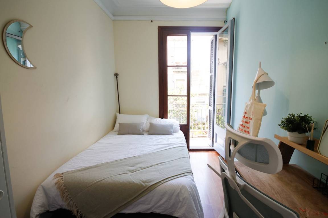 126 M² Quarto Particular ∙ 1 Quarto ∙ 2 Hóspedes - Barcelona