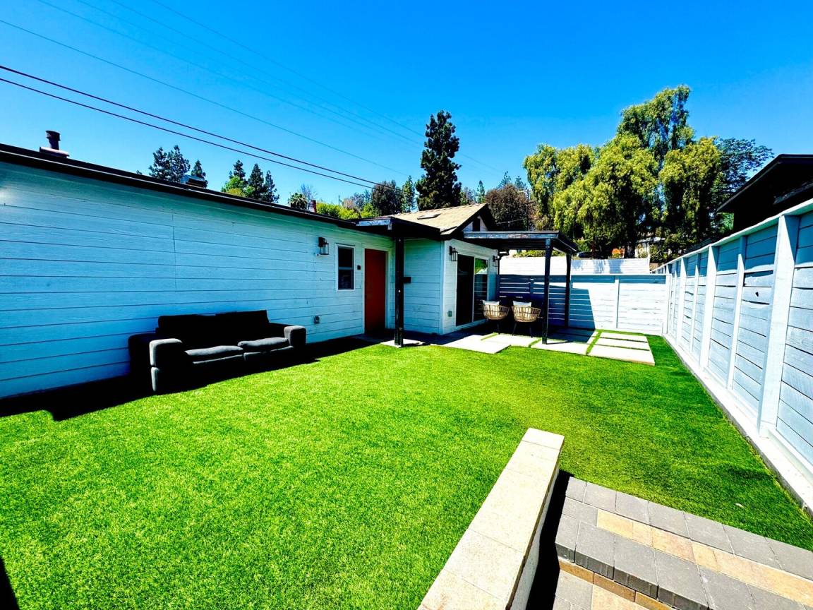 111 M² House ∙ 3 Bedrooms ∙ 8 Guests - Santee, CA