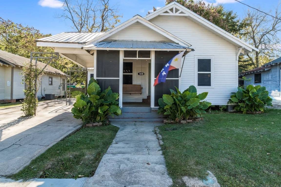 Maison De Vacances ∙ 9 Chambres ∙ 20 Personnes - Lafayette, LA