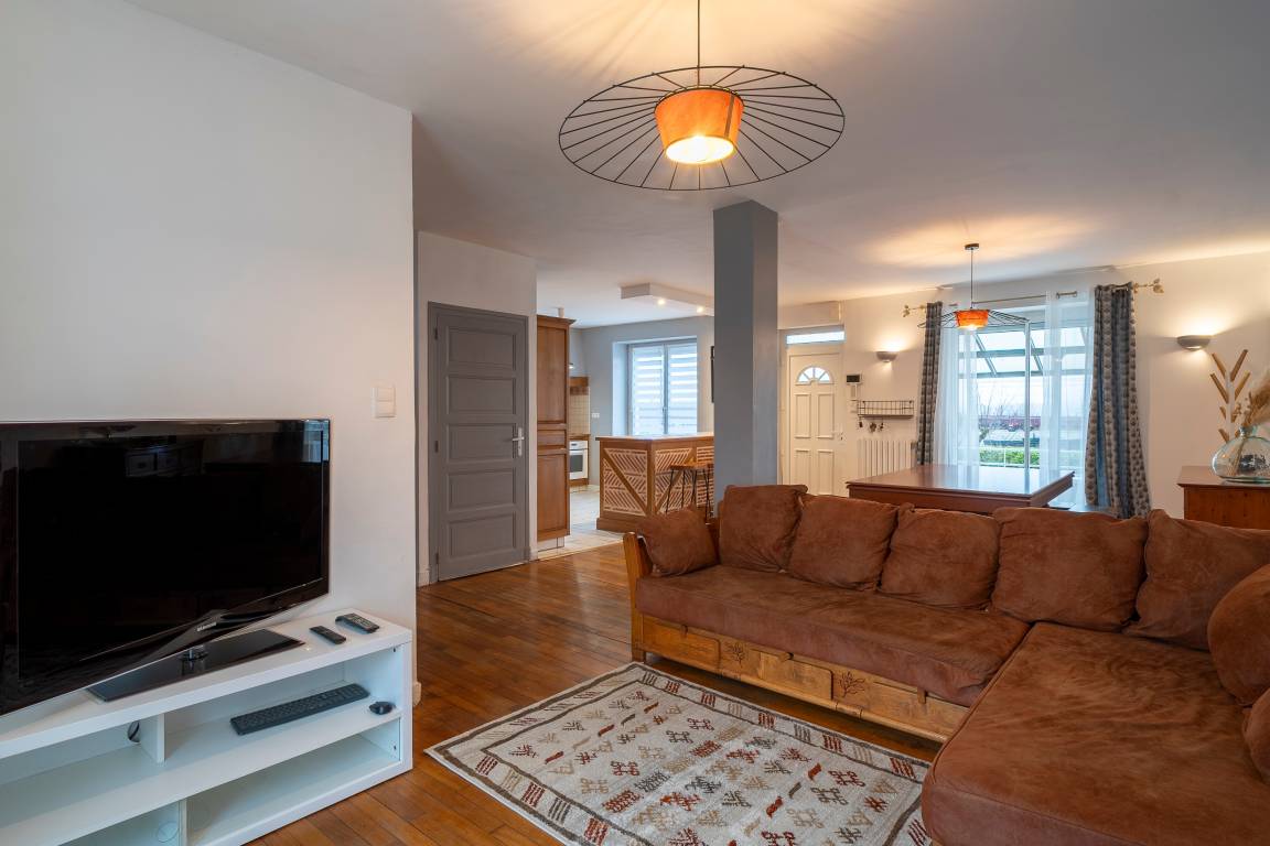 124 M² Maison De Vacances ∙ 5 Chambres ∙ 8 Personnes - Brive-la-Gaillarde