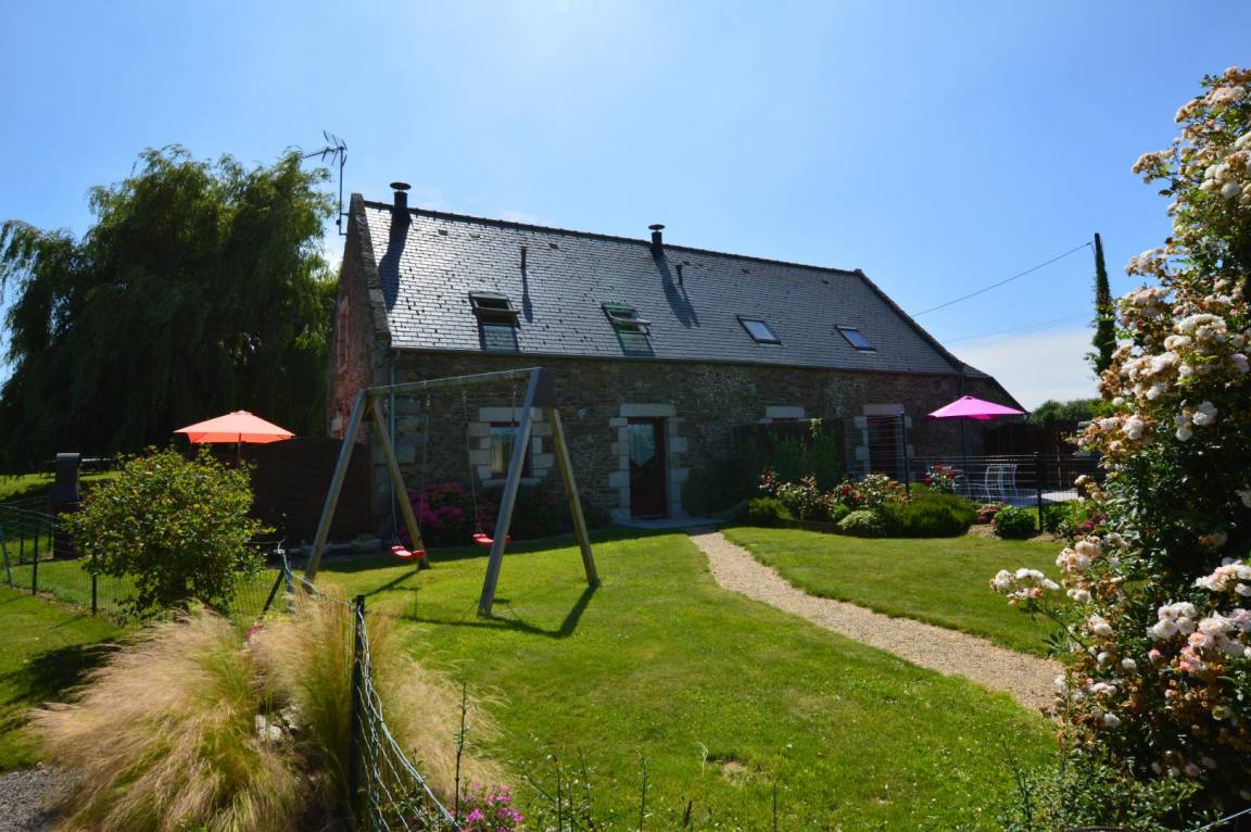 80 M² Gîte ∙ 2 Chambres ∙ 5 Personnes - Miniac-Morvan