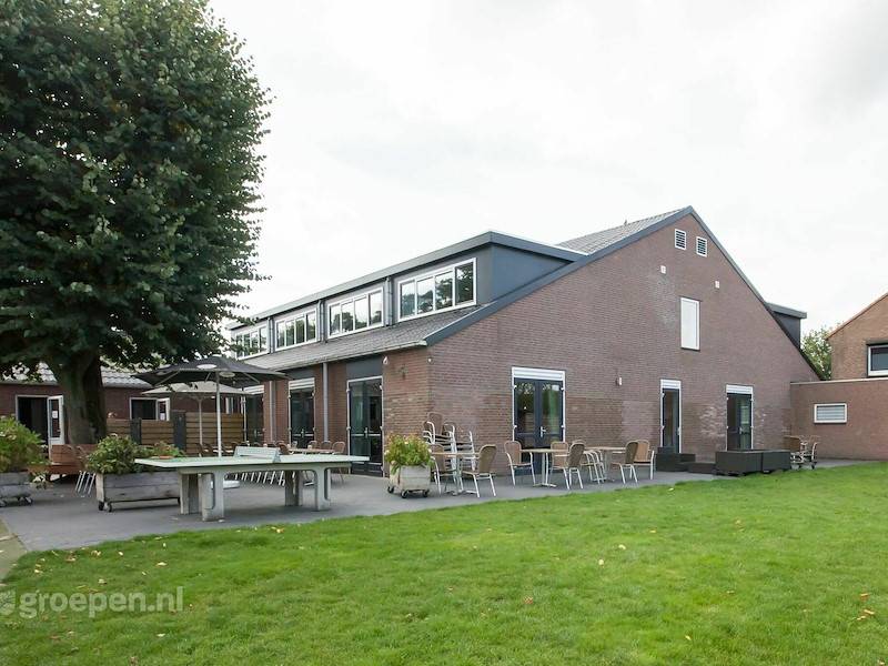 House ∙ 11 Bedrooms ∙ 30 Guests - Nijmegen