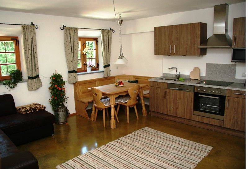 60 M² Apartamento ∙ 4 Huéspedes - Kiefersfelden