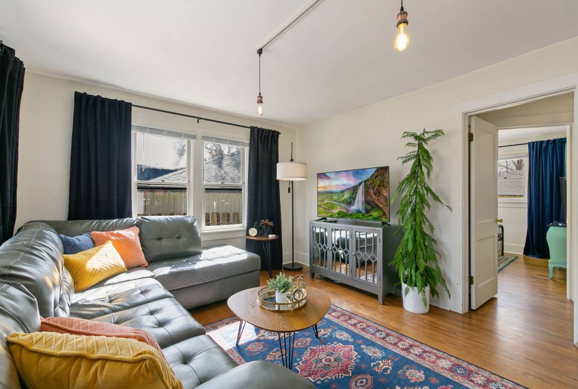 240 M² House ∙ 6 Bedrooms ∙ 15 Guests - Colorado