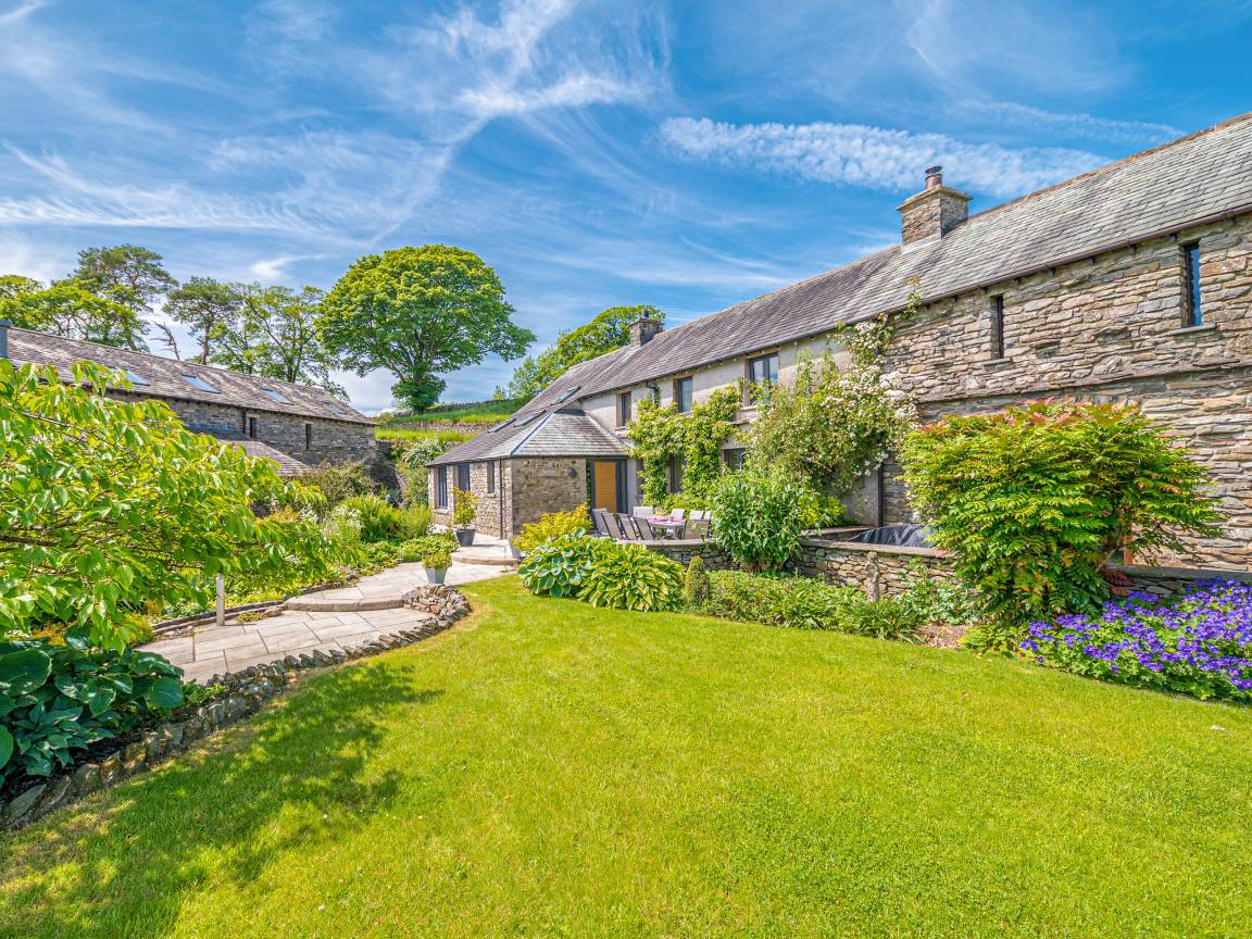 Cottage ∙ 5 Bedrooms ∙ 10 Guests - Sedbergh