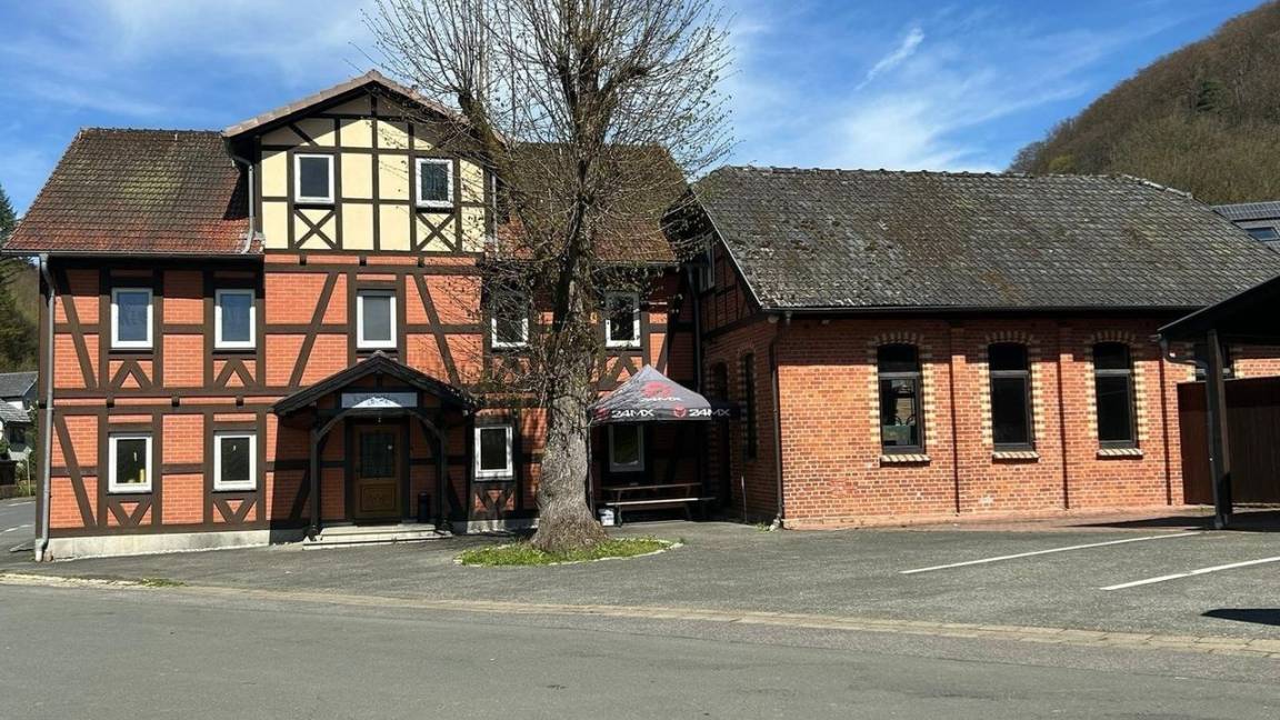 75 M² Apartment ∙ 3 Bedrooms ∙ 6 Guests - Coburg