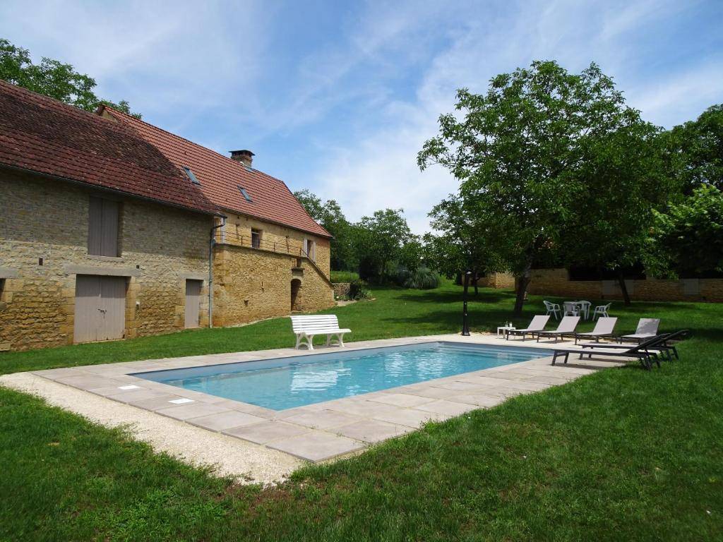 220 M² Gîte ∙ 7 Chambres ∙ 12 Personnes - Gourdon