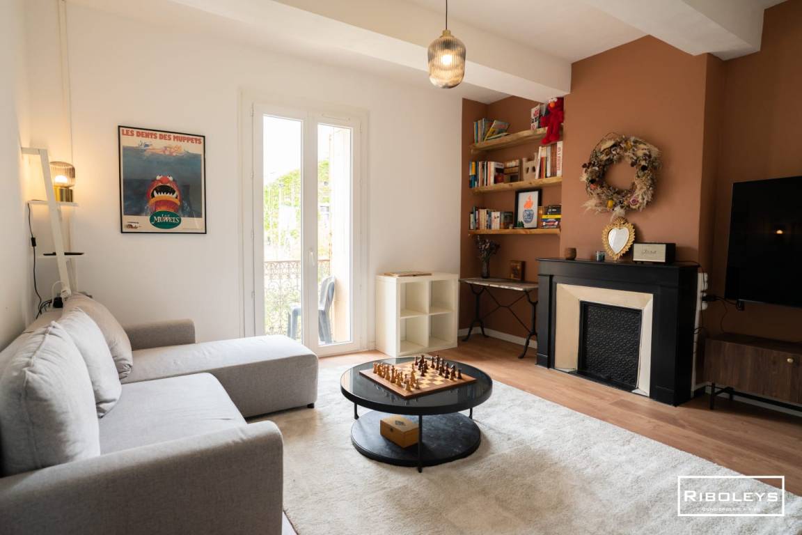 91 M² Apartamento ∙ 2 Habitaciones ∙ 6 Huéspedes - Bessan