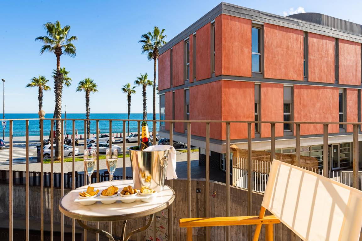 70 M² Apartment ∙ 2 Bedrooms ∙ 4 Guests - La Barceloneta