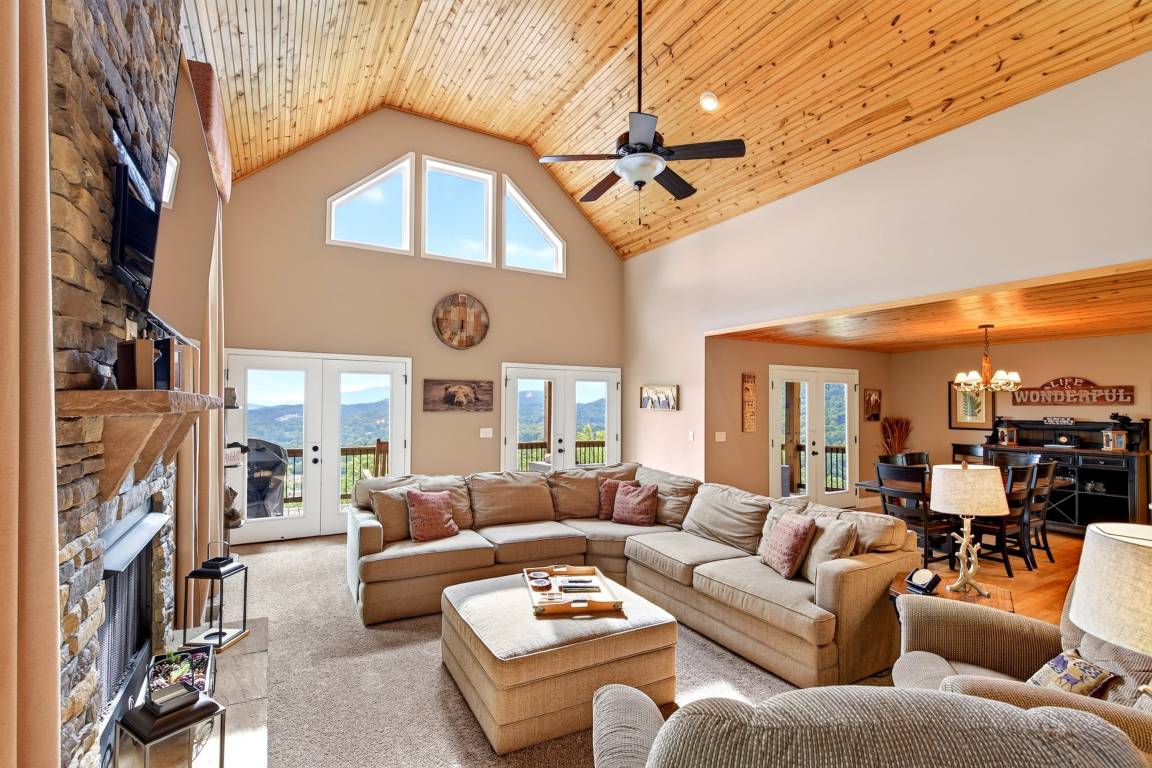 372 M² Casa ∙ 5 Habitaciones ∙ 10 Huéspedes - Black Mountain, NC