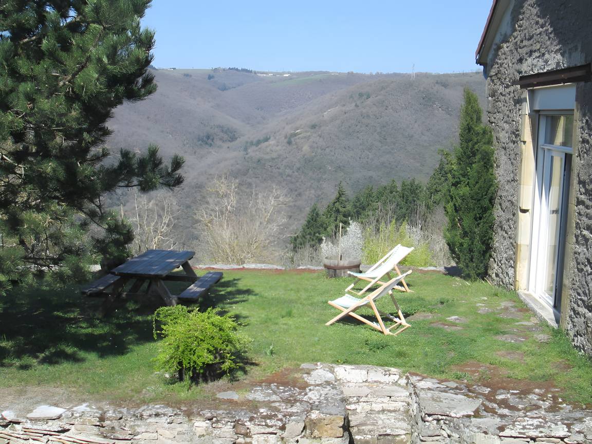 80 M² Cottage ∙ 2 Chambres ∙ 6 Personnes - Aveyron