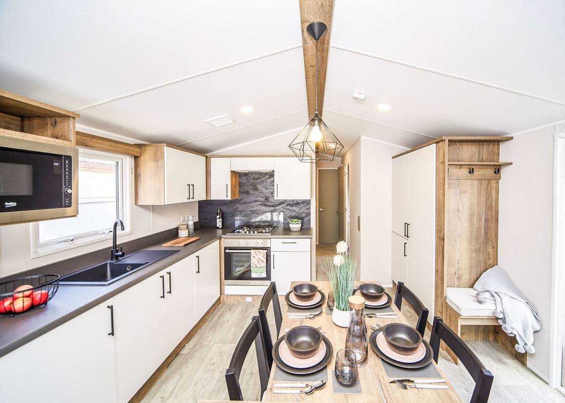 Caravan ∙ 2 Bedrooms ∙ 4 Guests - Saltburn-by-the-Sea