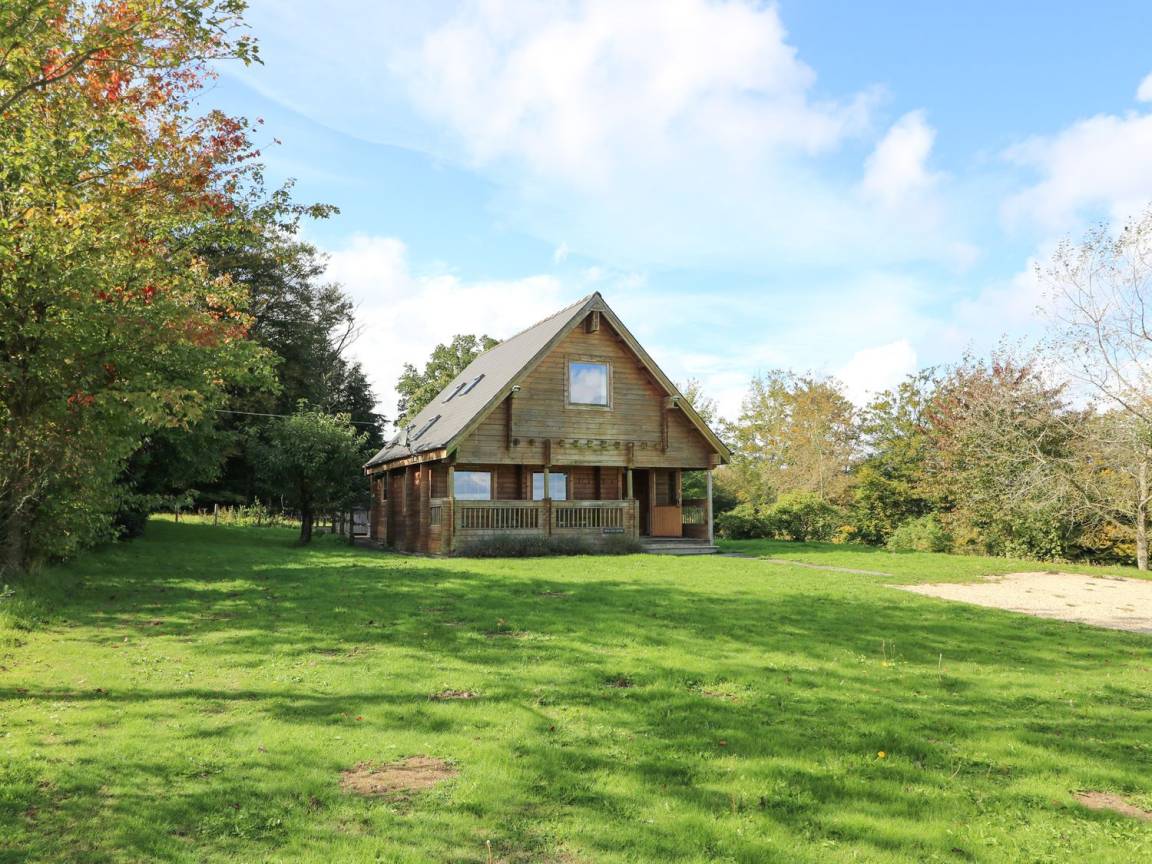 Cottage ∙ 3 Bedrooms ∙ 5 Guests - Herefordshire