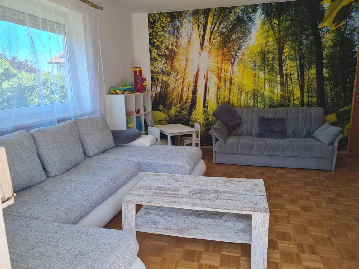 70 M² Ferienwohnung ∙ 1 Schlafzimmer ∙ 5 Gäste - Frauenau