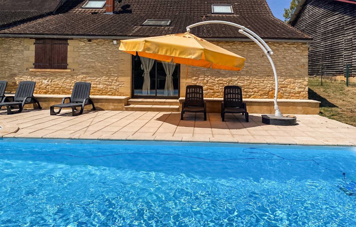 95 M² Duplex ∙ 3 Chambres ∙ 4 Personnes - Montignac