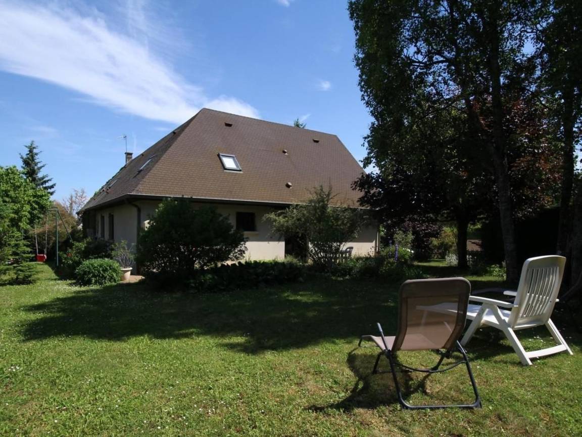 90 M² Cottage ∙ 2 Chambres ∙ 4 Personnes - Dijon