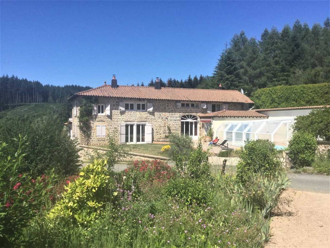 160 M² Gîte ∙ 4 Chambres ∙ 12 Personnes - Beaujolais