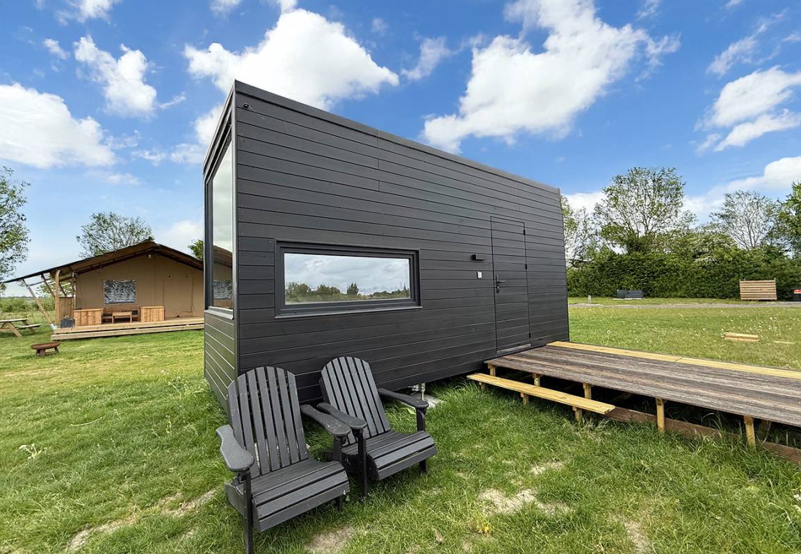 15 M² Chalet ∙ 1 Slaapkamer ∙ 2 Gasten - Zierikzee
