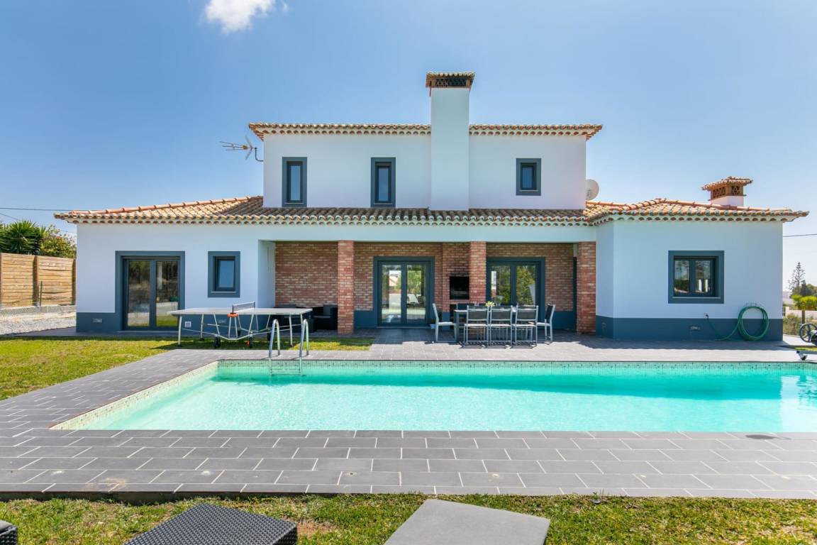200 M² Villa ∙ 5 Bedrooms ∙ 10 Guests - Aljezur
