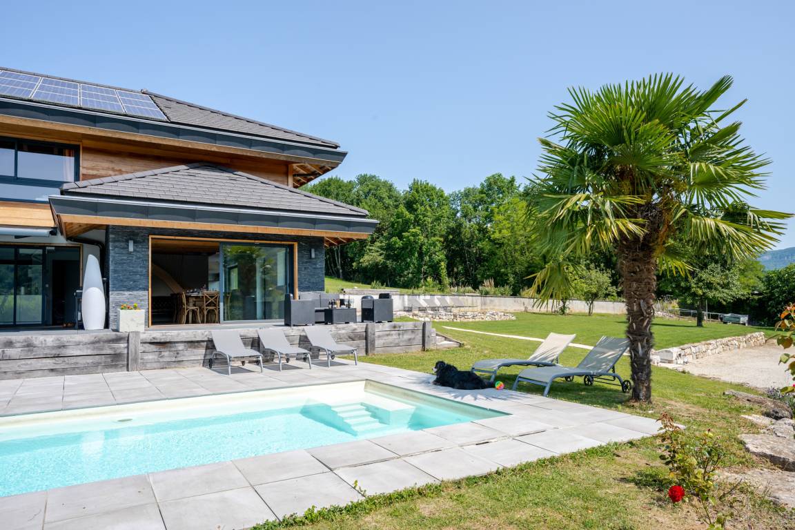 145 M² Villa ∙ 4 Chambres ∙ 12 Personnes - Rumilly