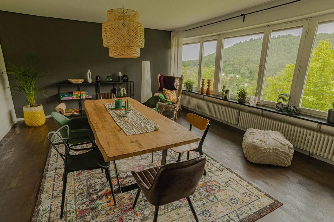 160 M² Ferienhaus ∙ 5 Schlafzimmer ∙ 10 Gäste - Pirmasens