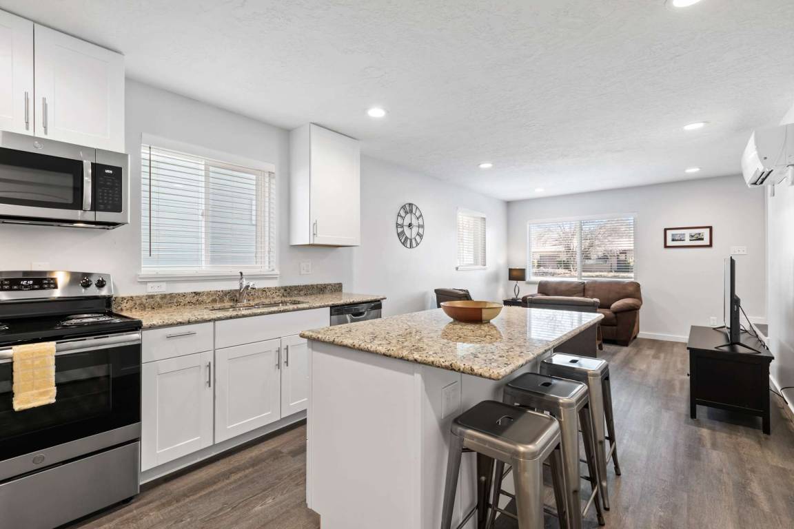 98 M² House ∙ 2 Bedrooms ∙ 5 Guests - Boise, ID