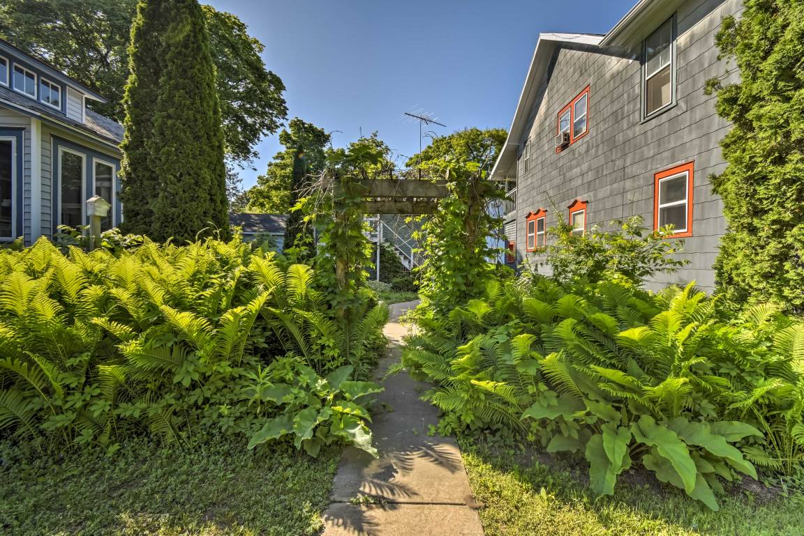 46 M² Apartment ∙ 1 Bedroom ∙ 4 Guests - Door County, WI