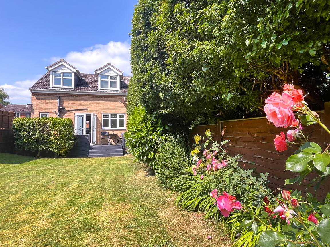 Apartment ∙ 2 Bedrooms ∙ 3 Guests - Whitby