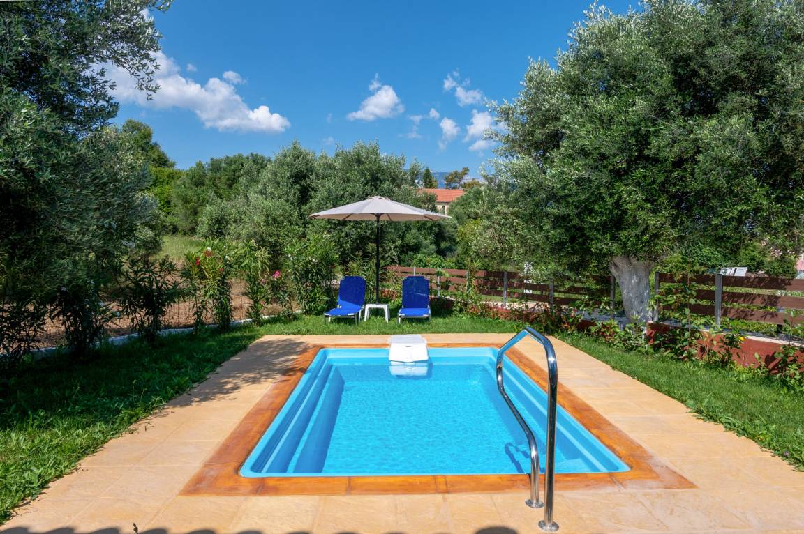 120 M² Villa ∙ 2 Bedrooms ∙ 4 Guests - Cephalonia