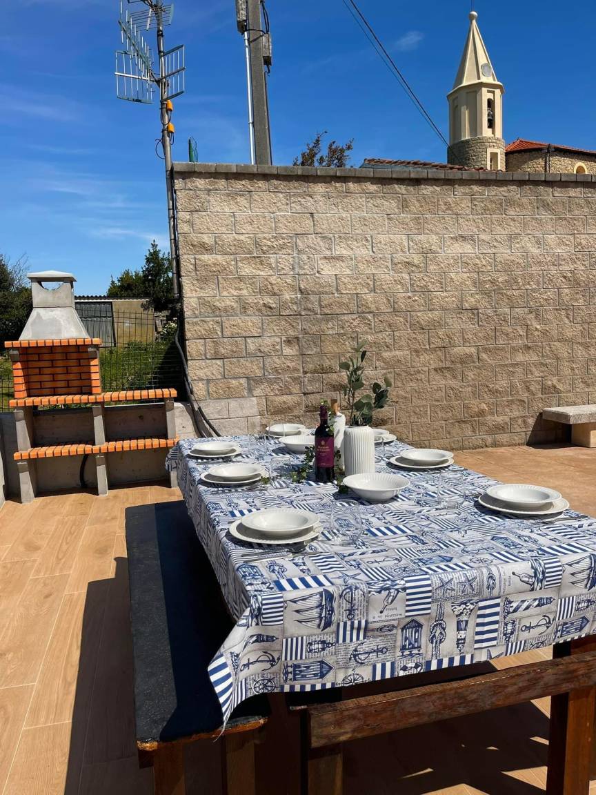 120 M² Chalet ∙ 4 Habitaciones ∙ 8 Huéspedes - Cantabria