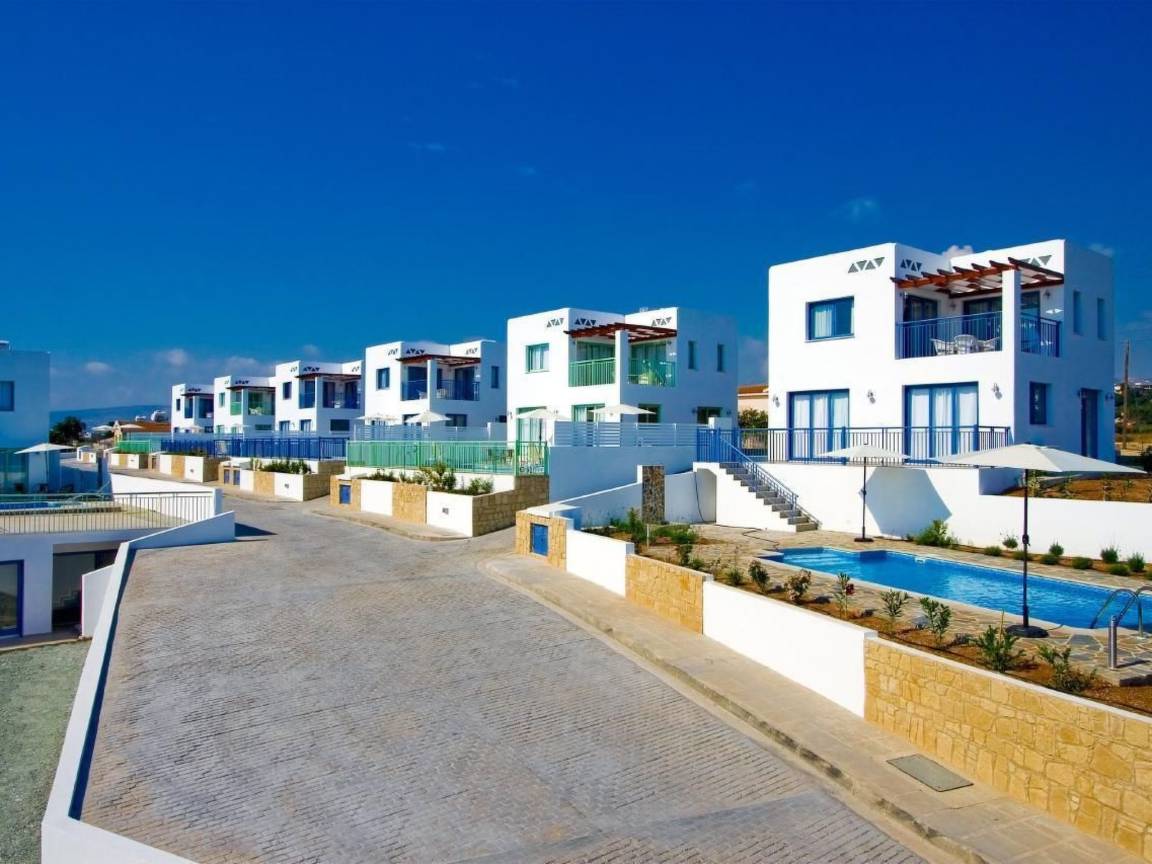 120 M² House ∙ 3 Bedrooms ∙ 7 Guests - Paphos