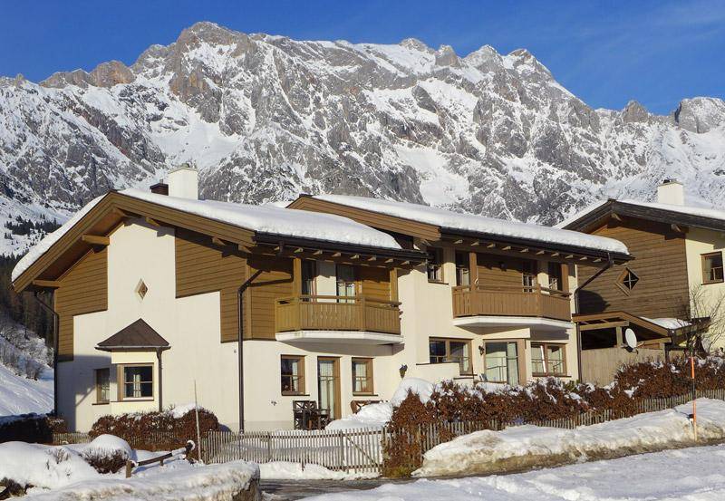 105 M² Ferienhaus ∙ 4 Schlafzimmer ∙ 8 Gäste - Hinterthal