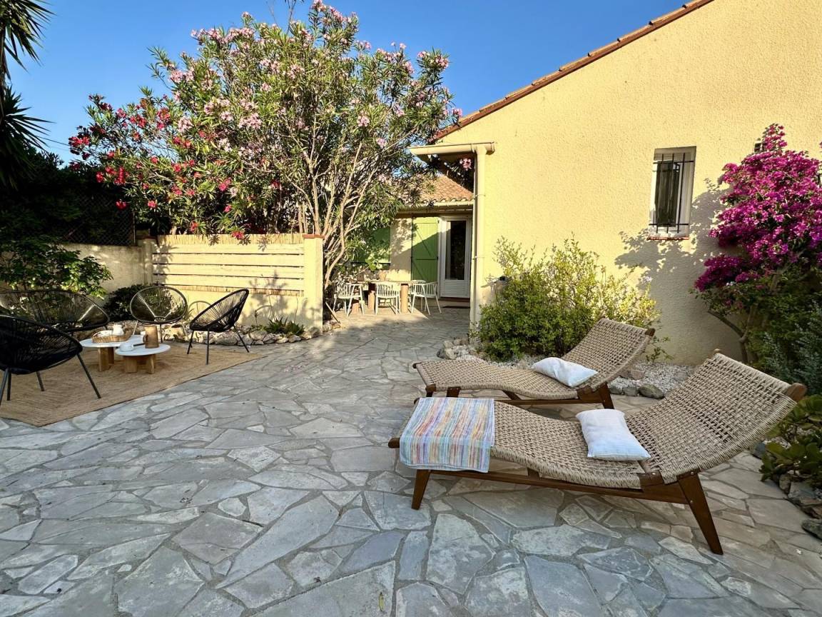 80 M² Gîte ∙ 3 Chambres ∙ 6 Personnes - Saint-Cyprien