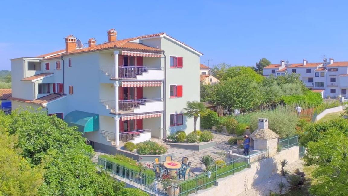 85 M² Ferienhaus ∙ 2 Schlafzimmer ∙ 5 Gäste - 