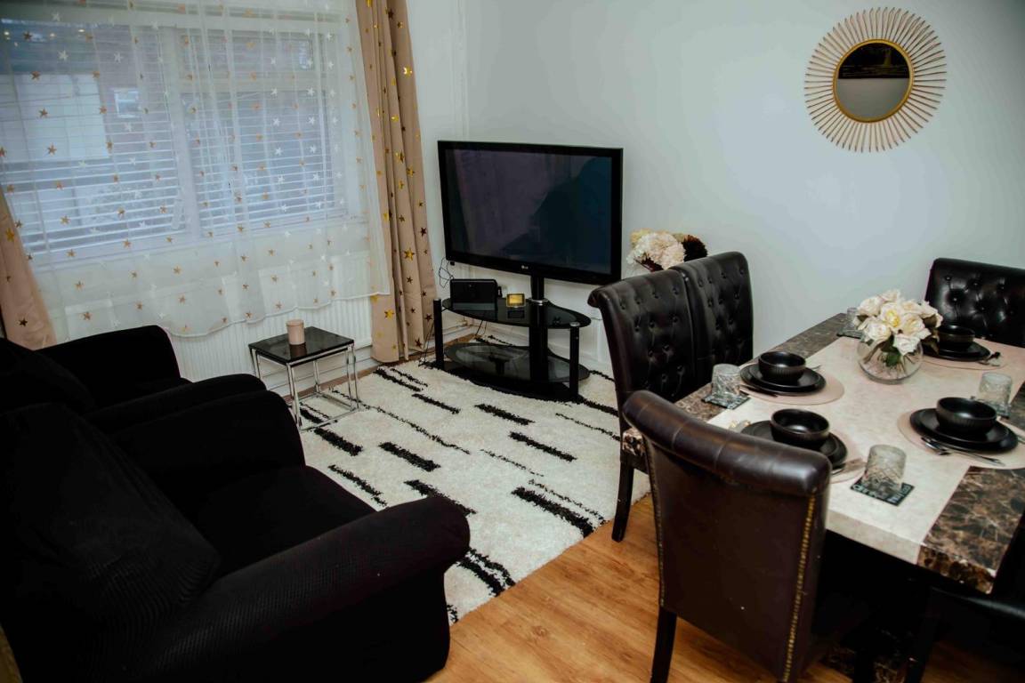 40 M² Apartment ∙ 3 Bedrooms ∙ 5 Guests - Rochdale
