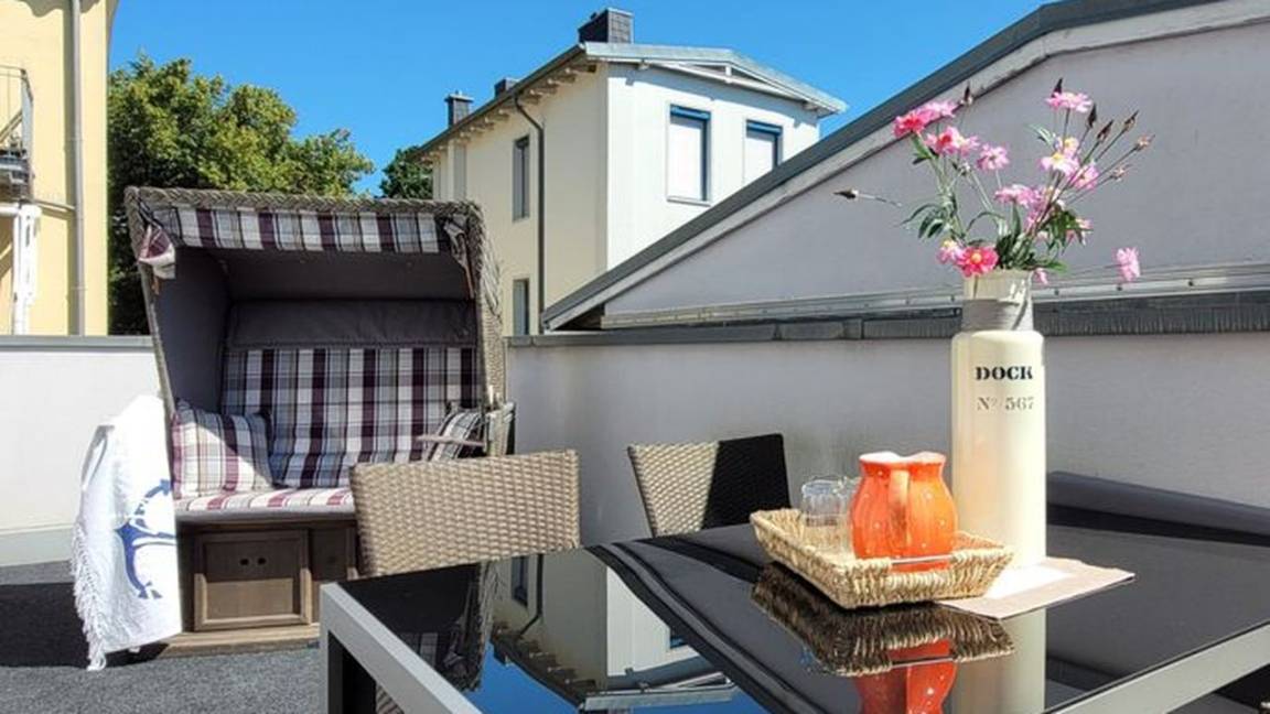 85 M² Apartment ∙ 1 Bedroom ∙ 4 Guests - Rostock