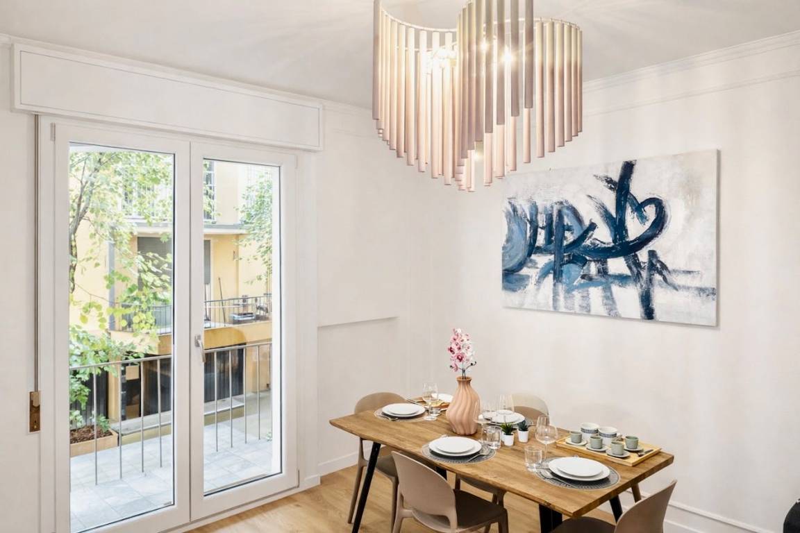 90 M² Apartamento ∙ 3 Habitaciones ∙ 6 Huéspedes - Padua