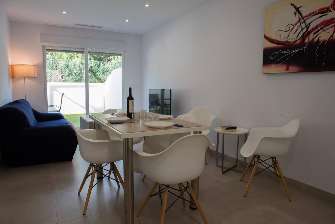 60 M² Apartamento ∙ 3 Habitaciones ∙ 6 Huéspedes - Ondara