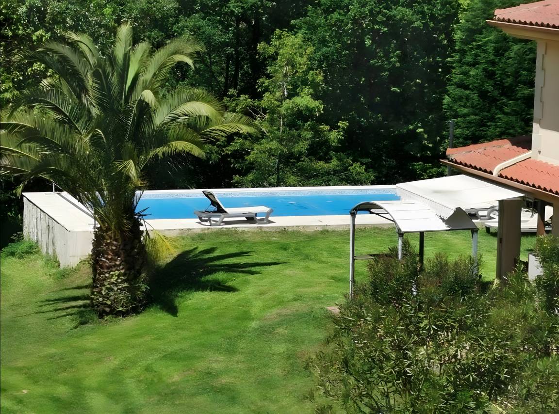 200 M² Appartement ∙ 3 Chambres ∙ 8 Personnes - Limpias