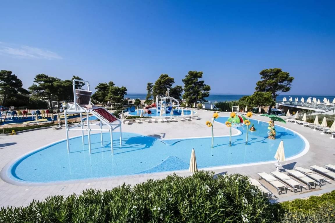 34 M² Caravan ∙ 3 Bedrooms ∙ 7 Guests - Zaton