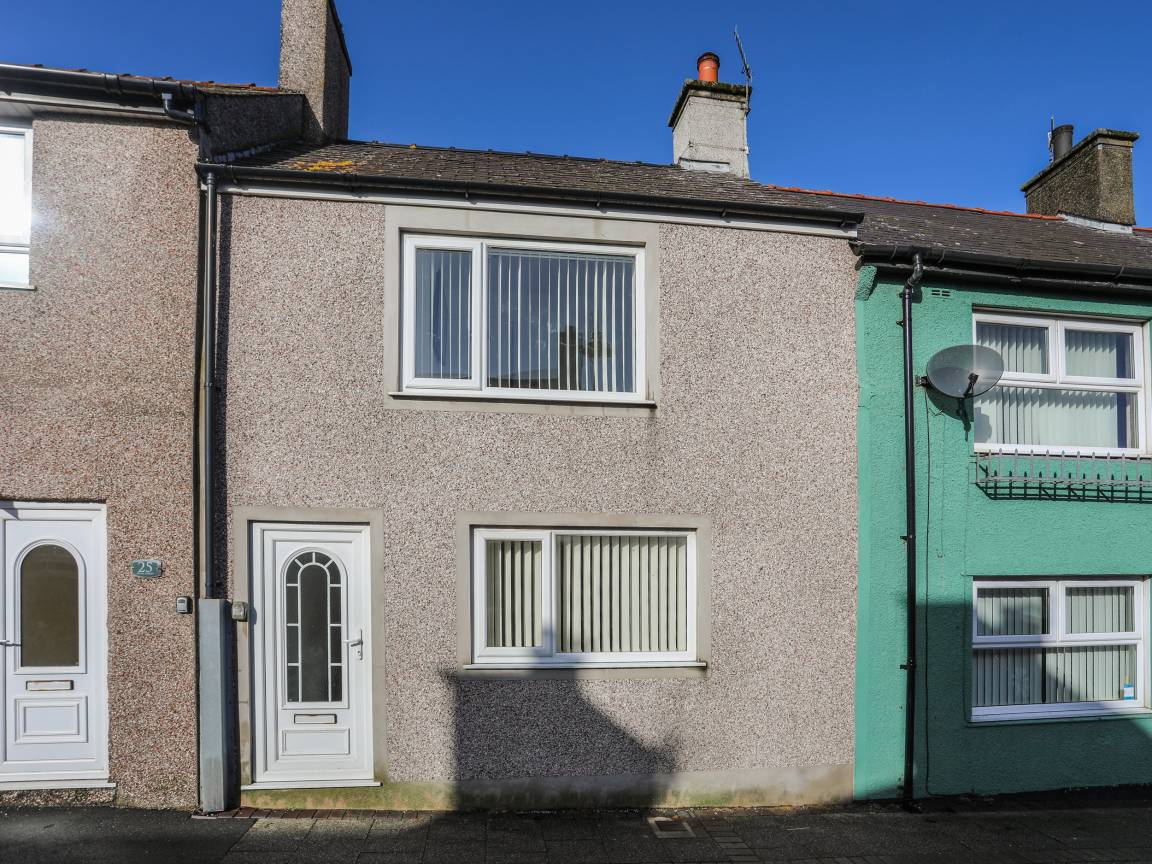 Cottage ∙ 2 Bedrooms ∙ 4 Guests - Anglesey