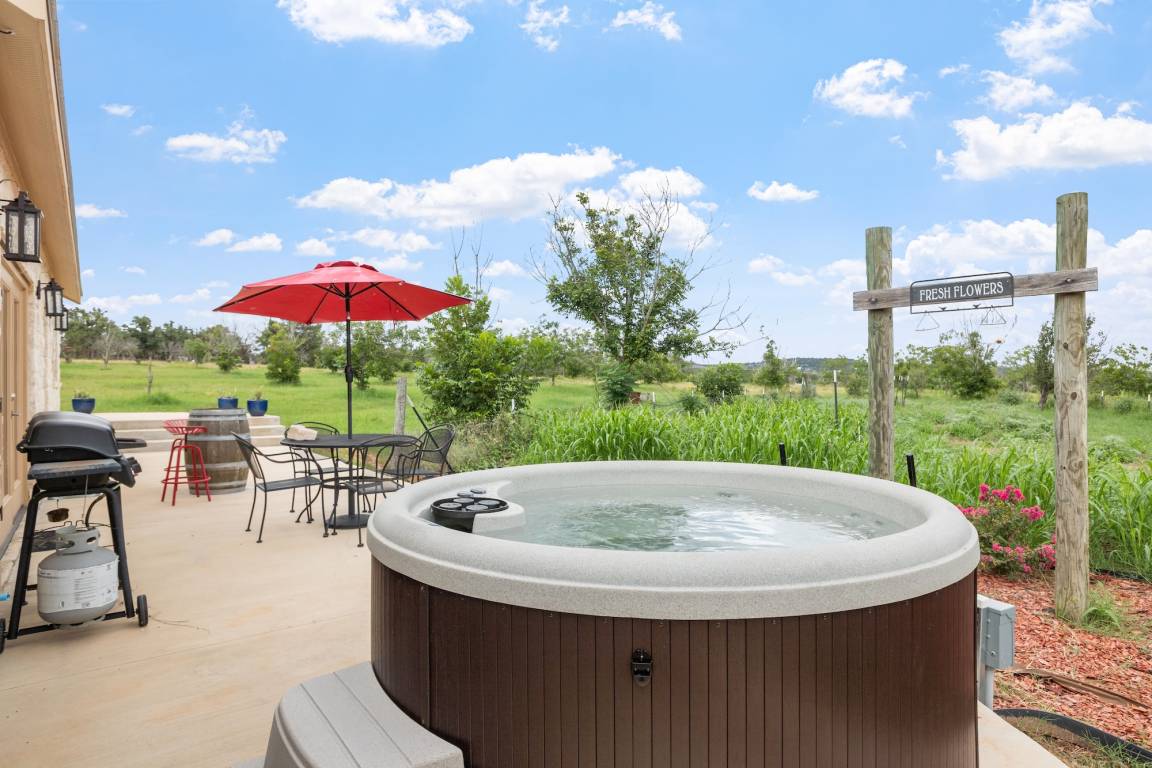 88 M² Cottage ∙ 2 Bedrooms ∙ 4 Guests - Texas