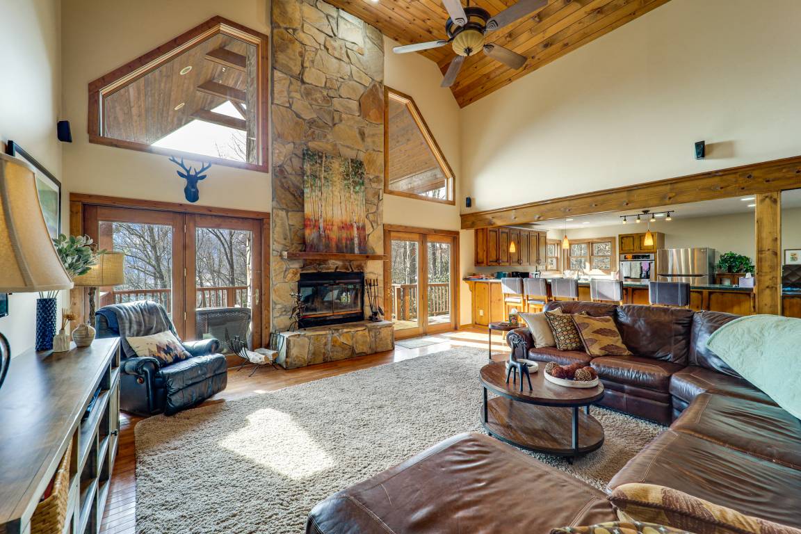 322 M² House ∙ 3 Bedrooms ∙ 10 Guests - Roan Mountain State Park, Roan Mountain