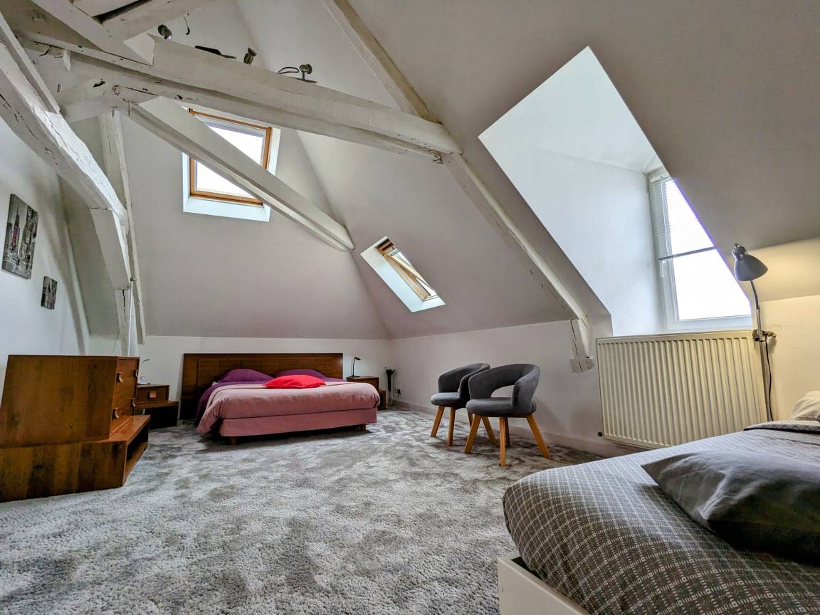 30 M² Chambre D'hôtes ∙ 1 Chambre ∙ 4 Personnes - Châteauroux
