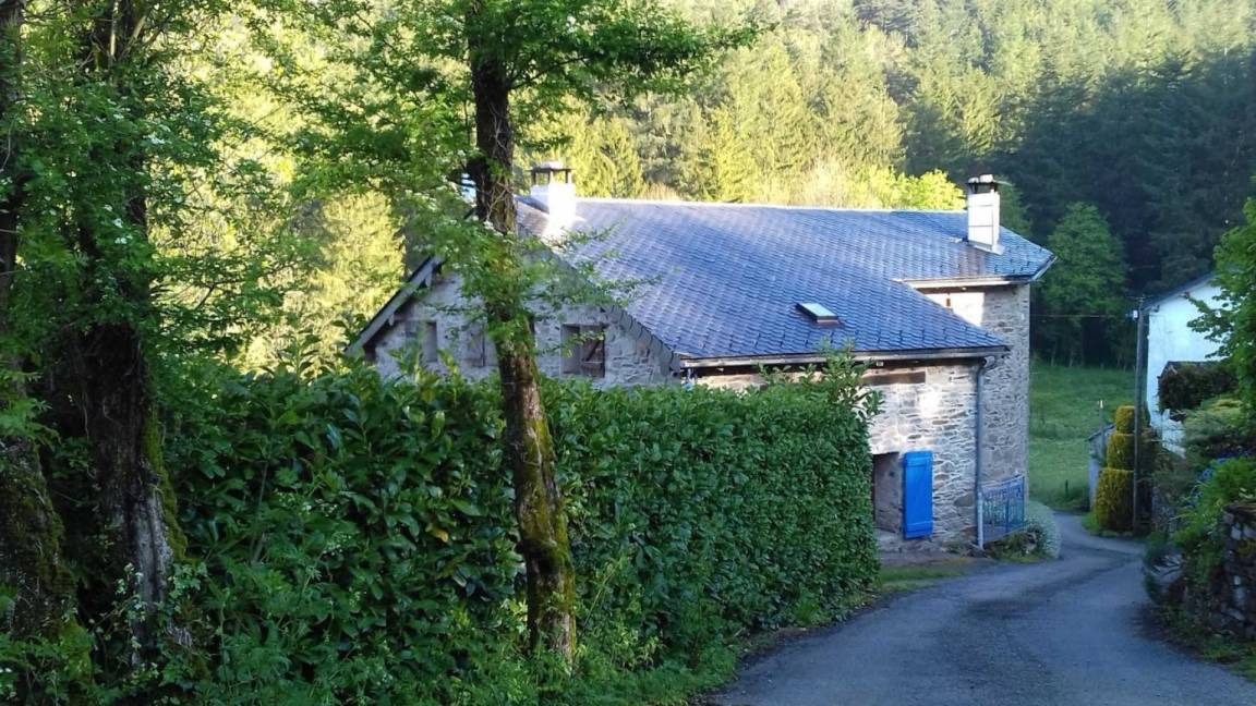 55 M² Gîte ∙ 1 Chambre ∙ 4 Personnes - Lacaune