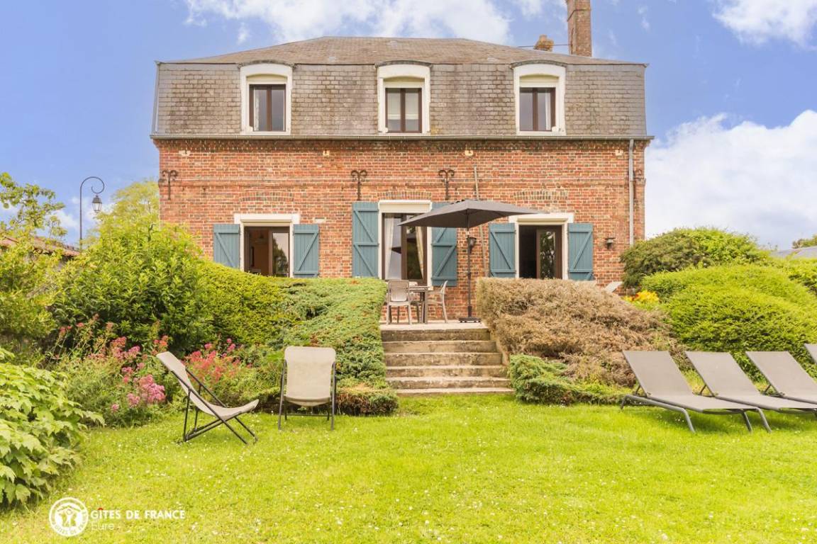 177 M² Gîte ∙ 4 Chambres ∙ 8 Personnes - Tourny