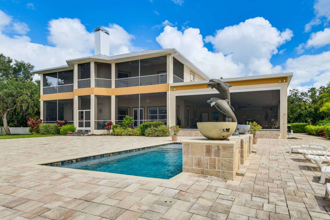 408 M² House ∙ 5 Bedrooms ∙ 12 Guests - Punta Gorda, FL