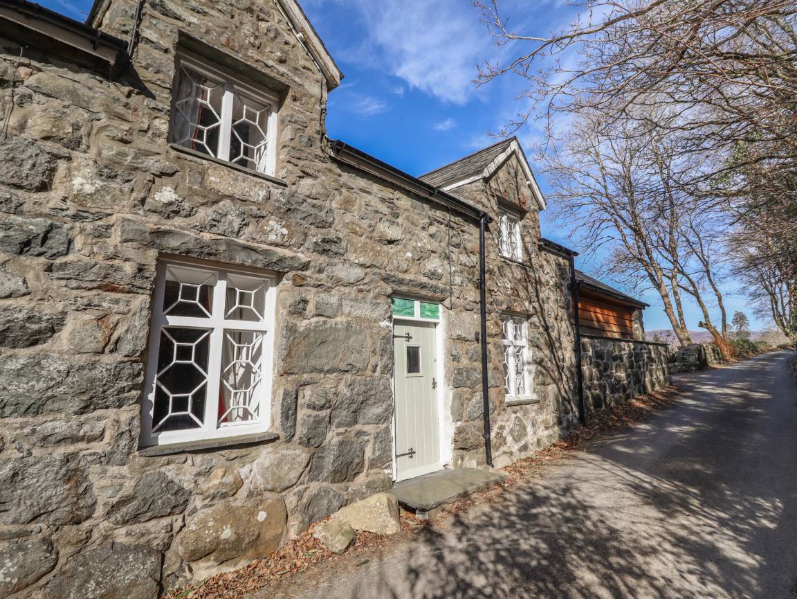 Cottage ∙ 2 Bedrooms ∙ 4 Guests - Dolgellau