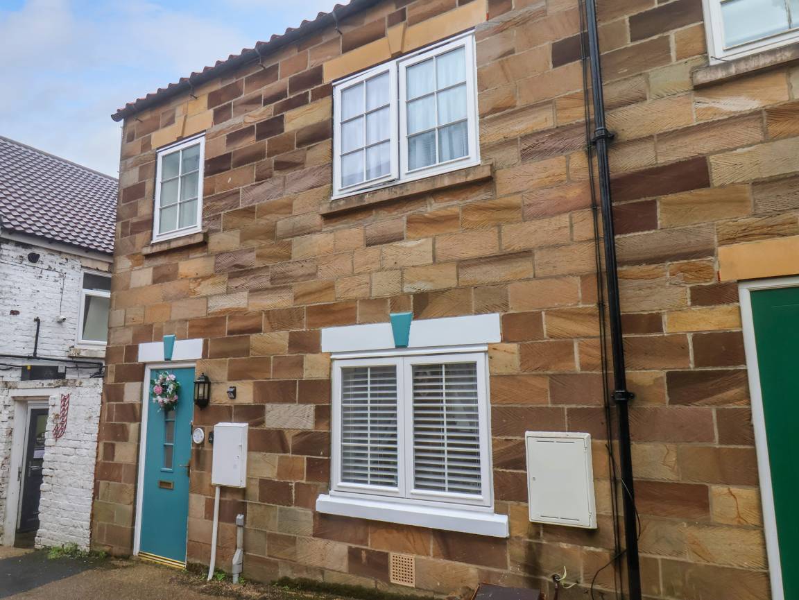 Cottage ∙ 2 Bedrooms ∙ 4 Guests - Redcar