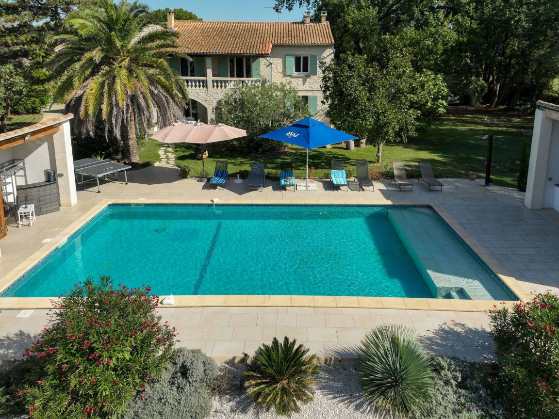 200 M² Casa ∙ 5 Habitaciones ∙ 12 Huéspedes - Uzès